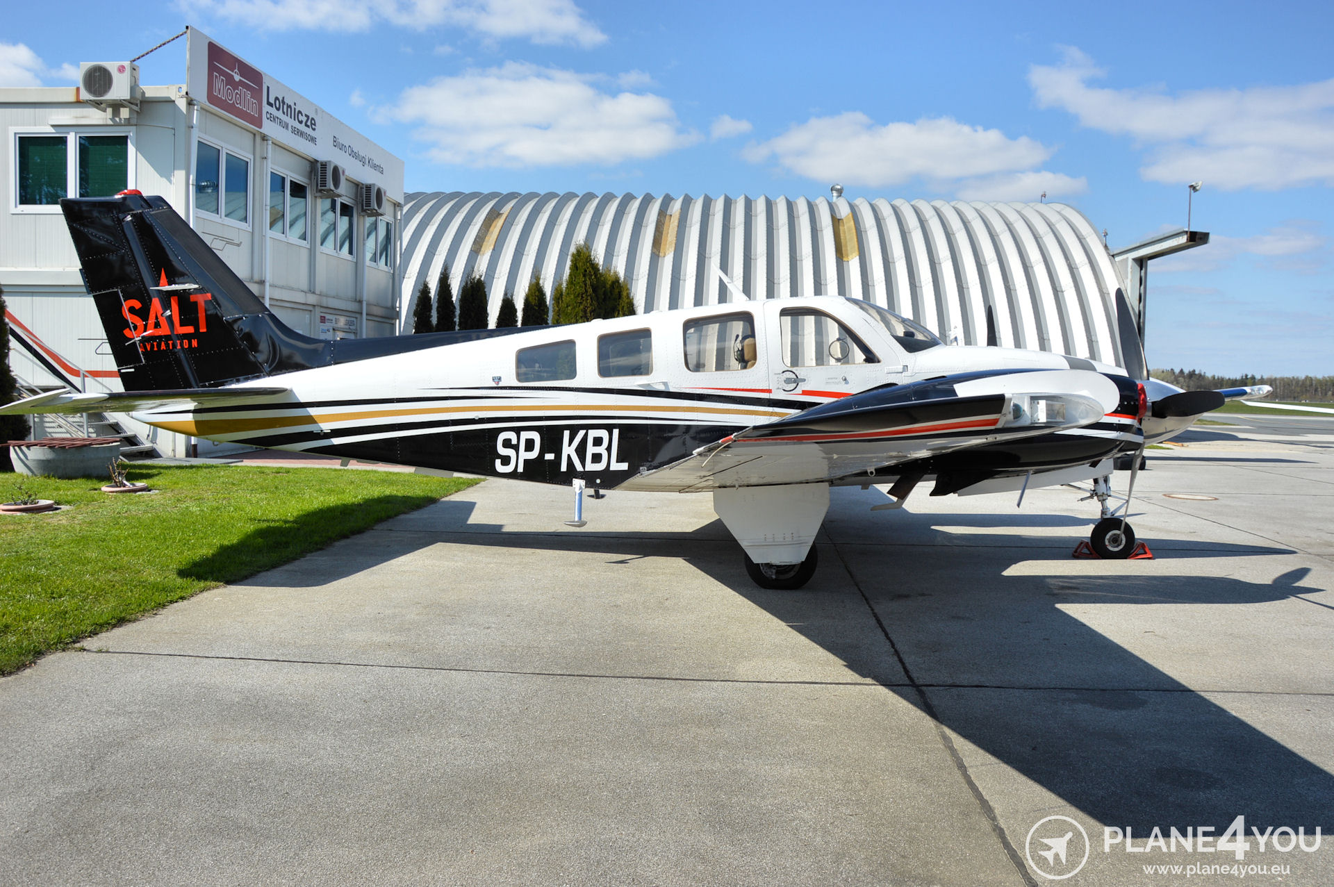 Beechcraft Baron 58P SP-KBL | Multi-engine aircraft | Plane4You ...