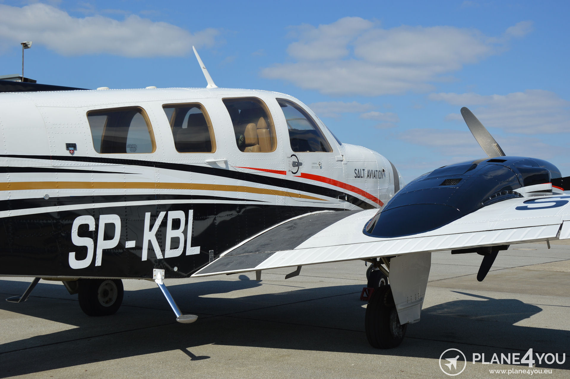 Beechcraft Baron 58P SP-KBL | Multi-engine aircraft | Plane4You ...