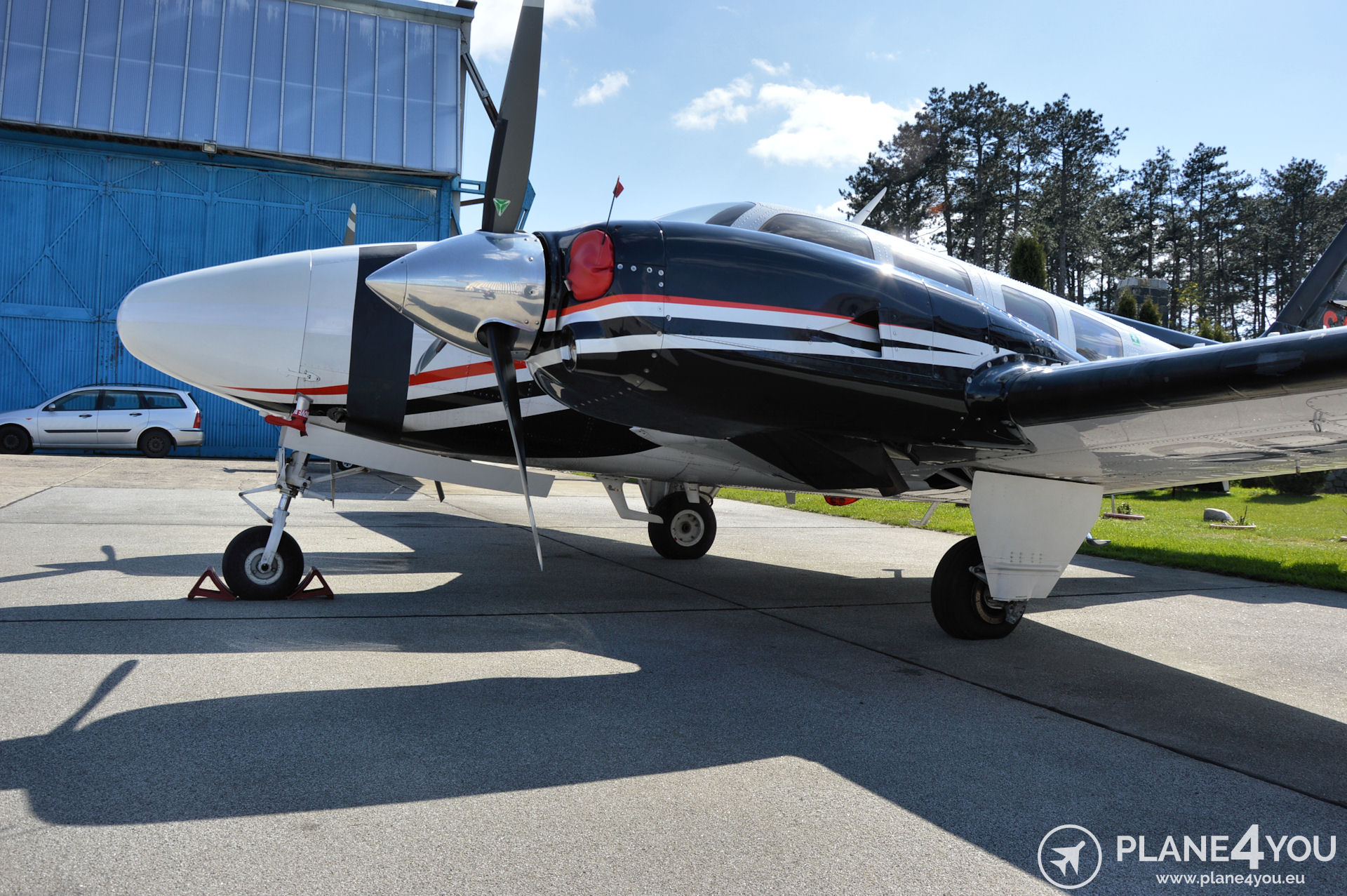 Beechcraft Baron 58P SP-KBL | Multi-engine aircraft | Plane4You ...