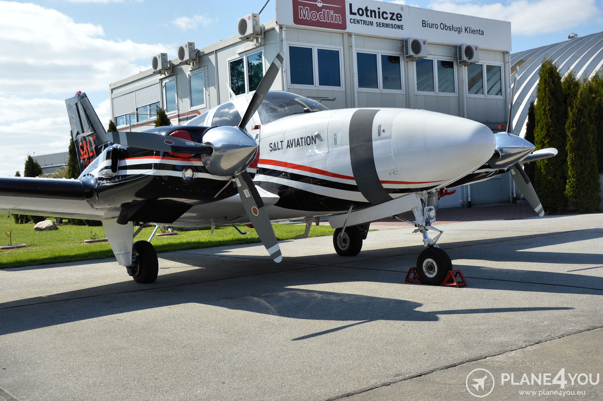 Beechcraft Baron 58P SP-KBL | Multi-engine aircraft | Plane4You ...