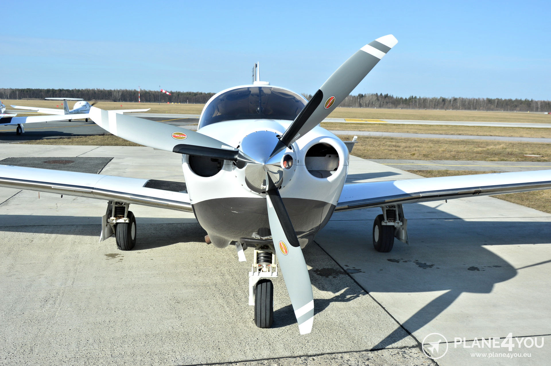 Mooney M20TN Acclaim SP-RAE | Single-engine aircraft | Plane4You ...