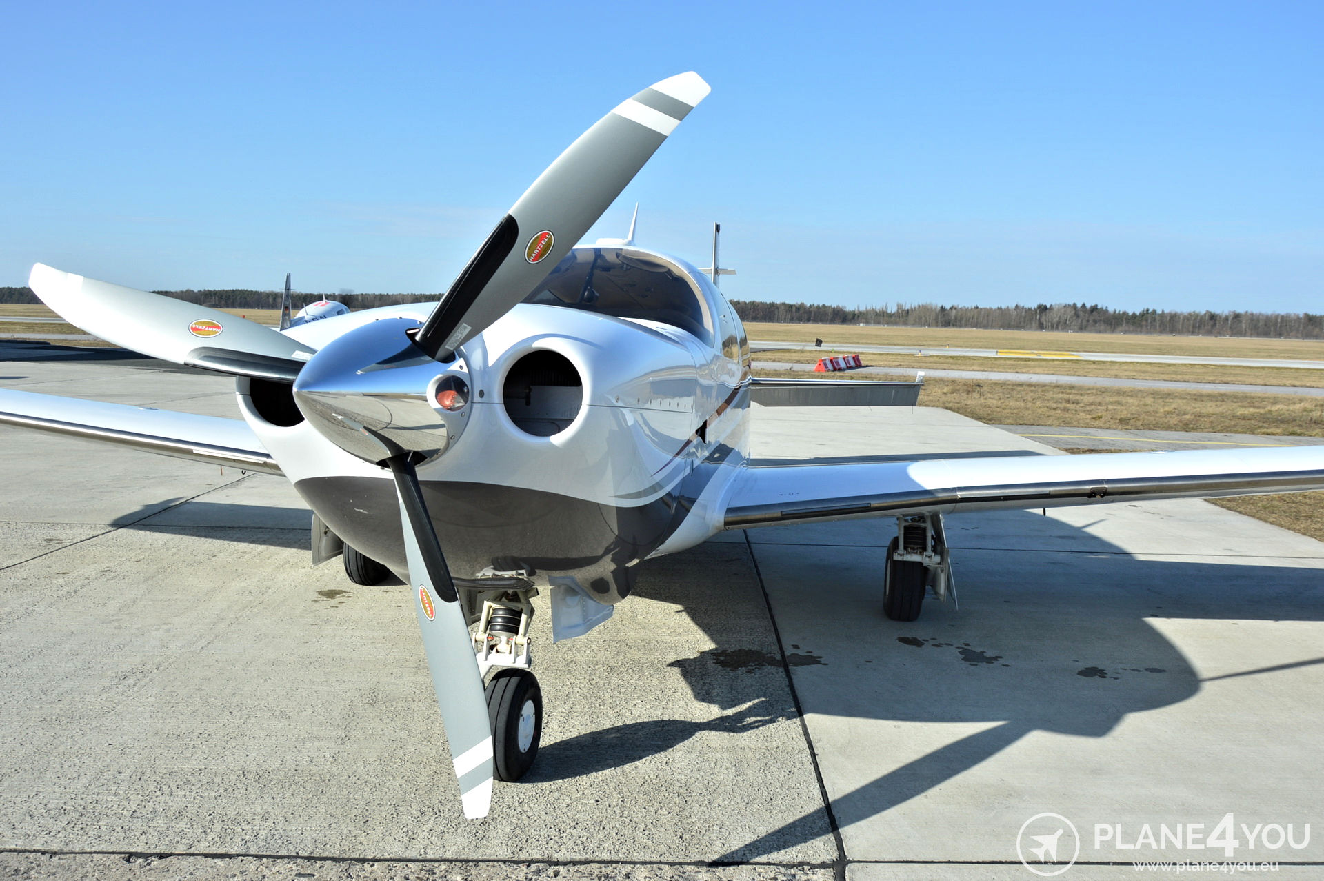 Mooney M20TN Acclaim SP-RAE | Single-engine aircraft | Plane4You ...
