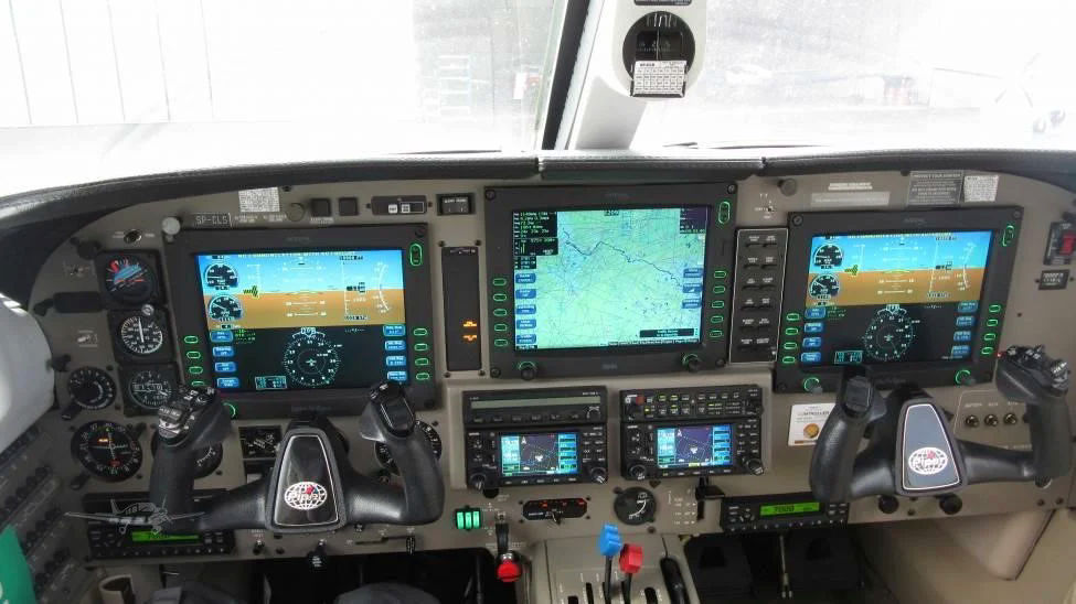 Piper PA46-350P F-HIBZ | Single-engine aircraft | Plane4You Aircraft ...